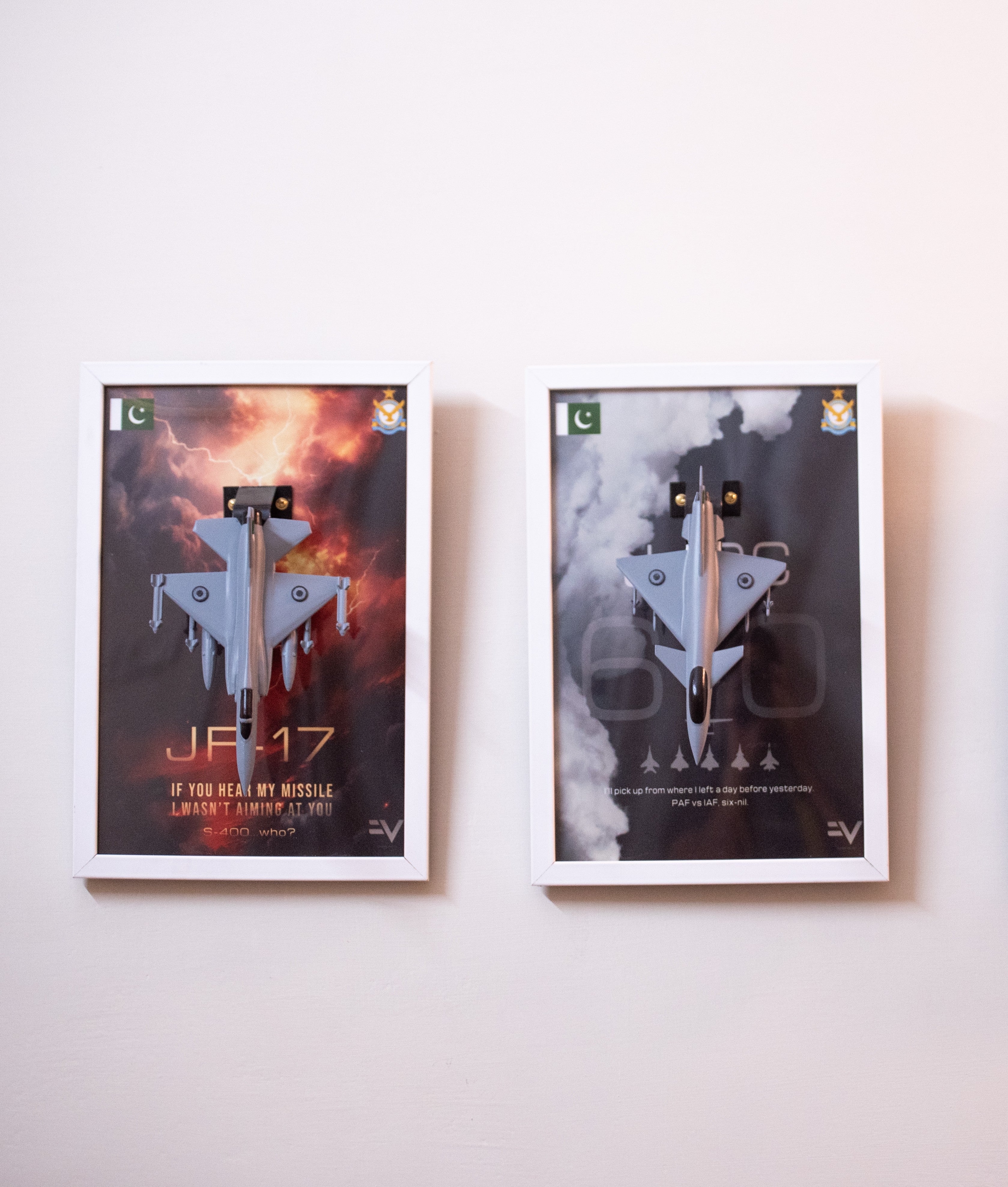 Twin Strike – Standard Frame Bundle (2-Piece Set) – Frames Veloće